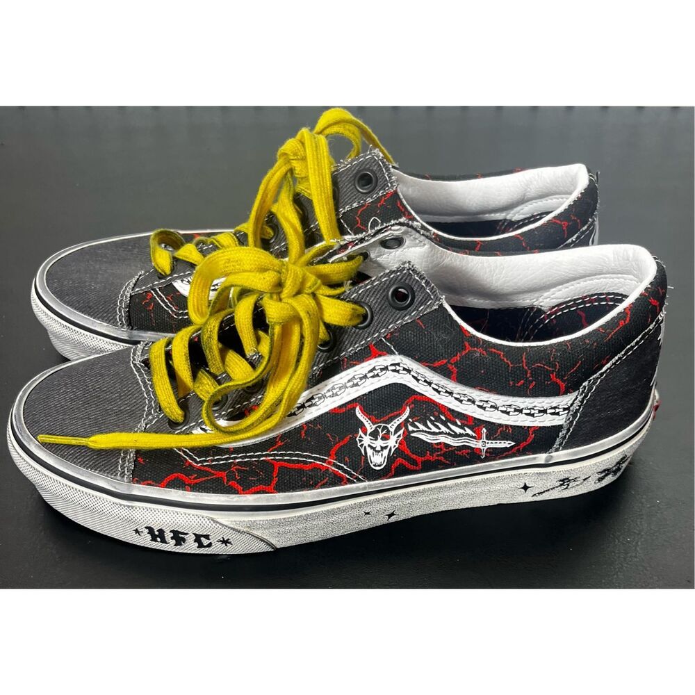 Vans Stranger Things Hellfire Club Skate Shoes Size 7 - Gem